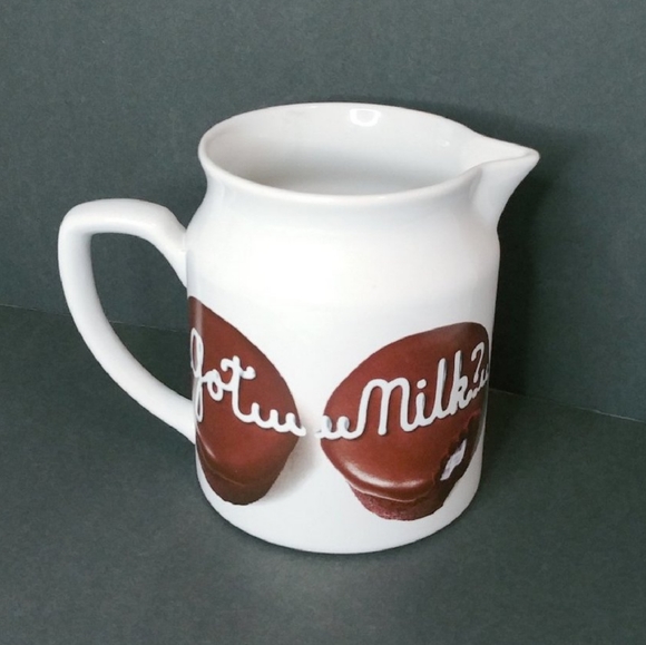 Dining | Got Milk Iconic Hostess Cupcake Ceramic Pitcher Chocolate ...